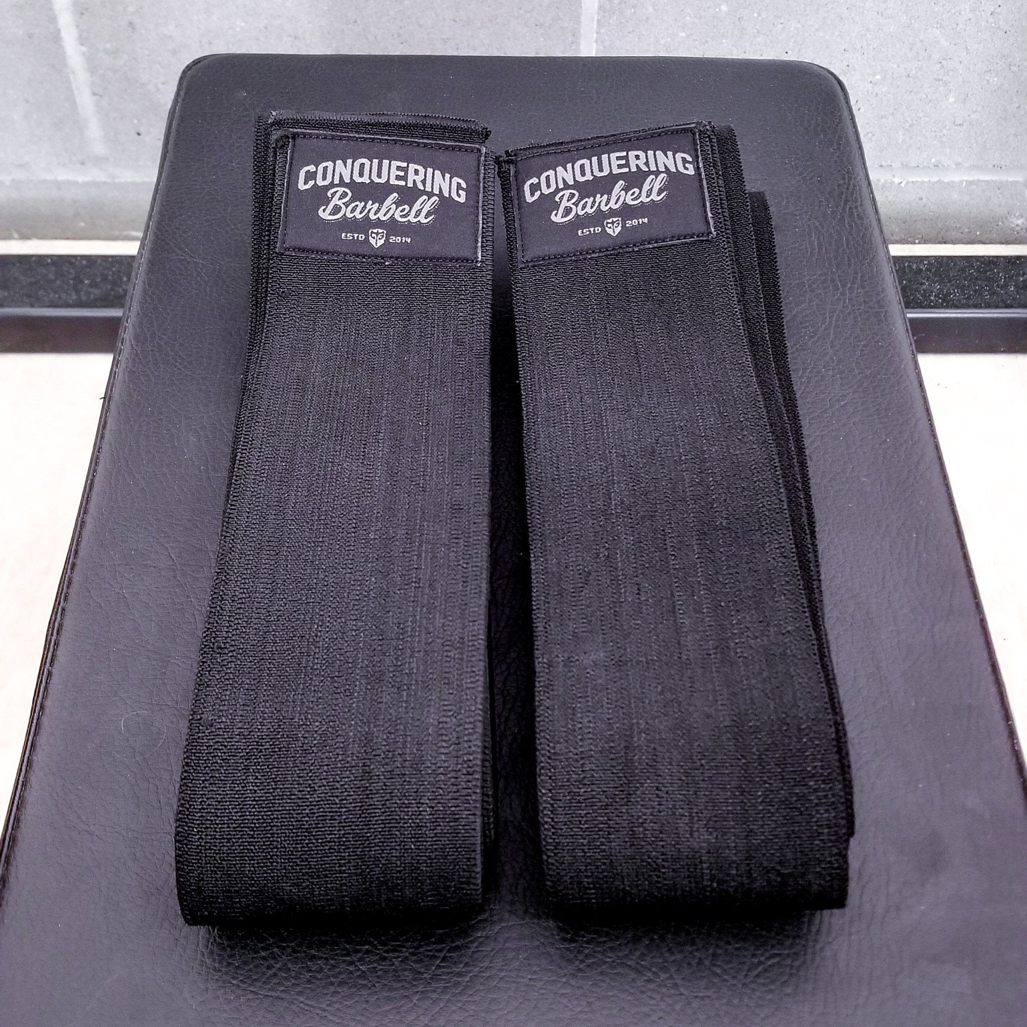 Conquering Barbell - Executioner - Knee Wraps (All Black) - 2.5 Meter - Conquering Barbell